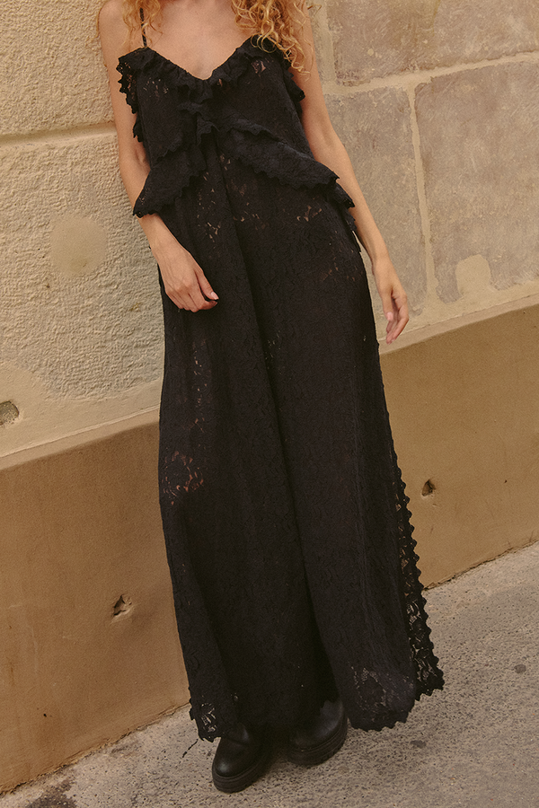 Lux Lisbon Lace Strappy Maxi Dress – SPELL